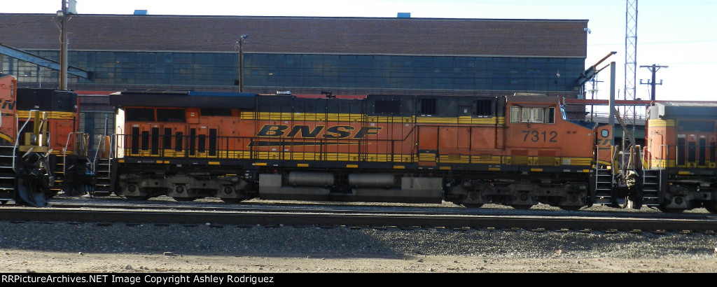 BNSF 7312